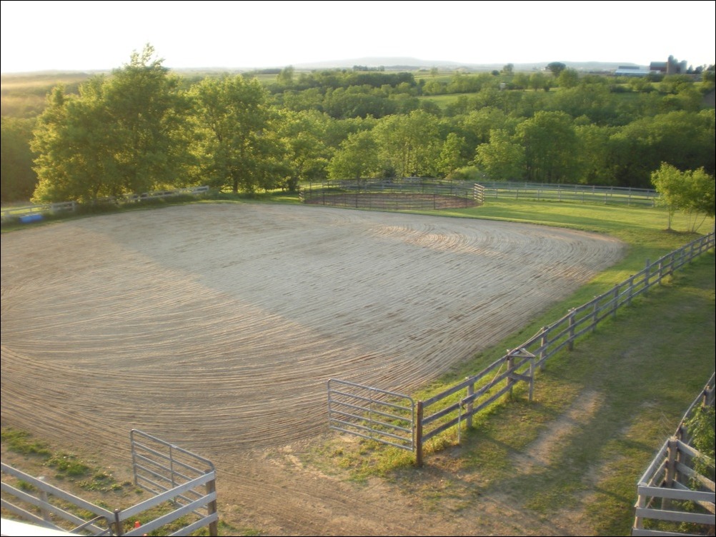 outdoor-arena-round-pen-6-5-11-1000x750px-11 | Snapdragon Farm & Stables